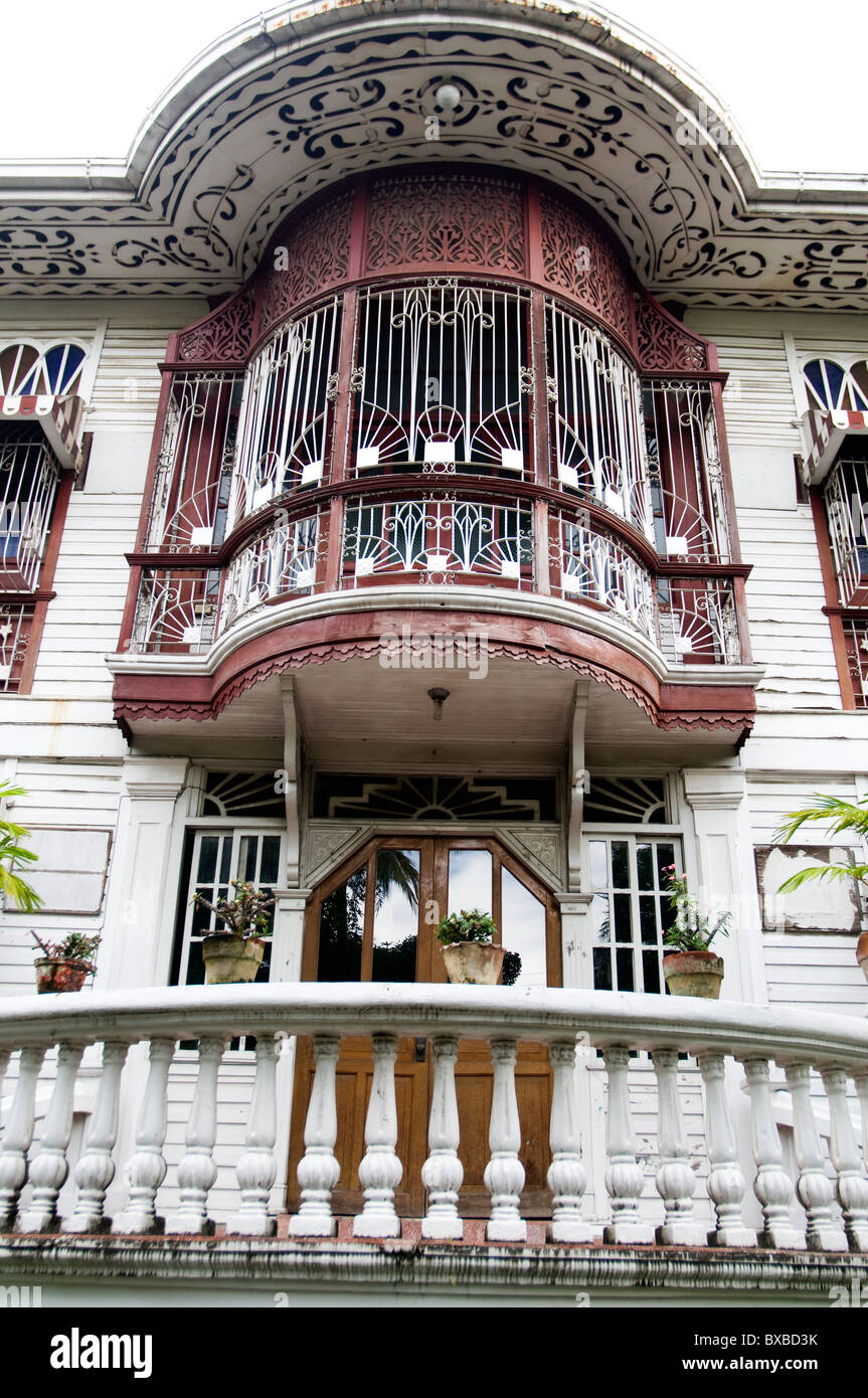 derelict mansion, uptown, cebu city, philippines Stock Photo - Alamy