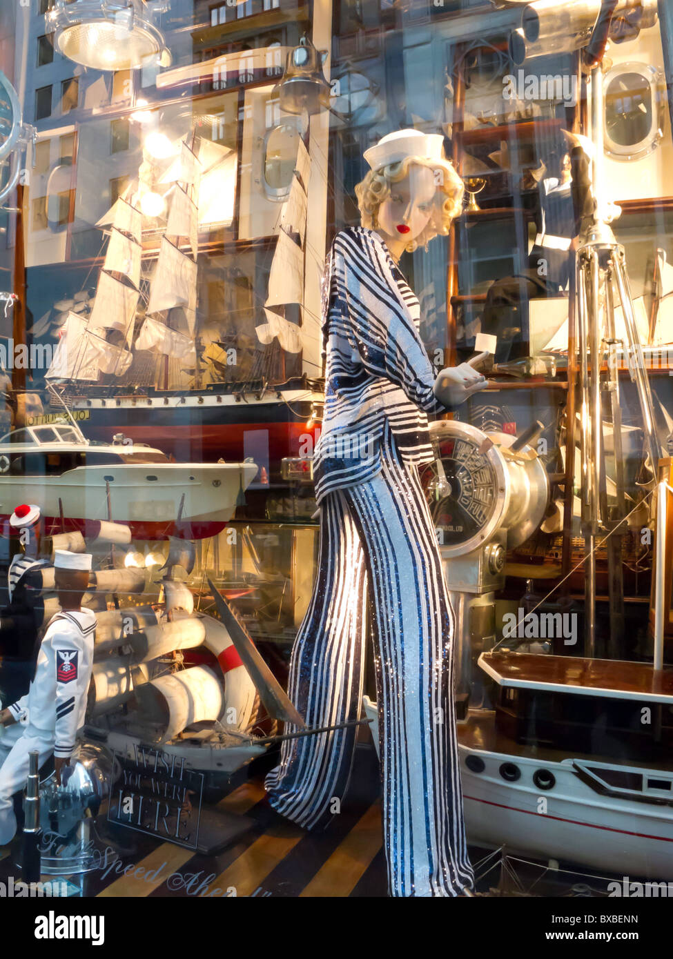 Naval vessel display hi-res stock photography and images - Alamy