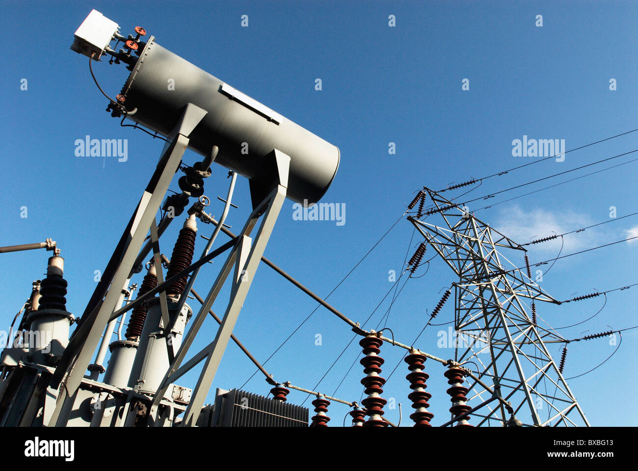 Pylon electric substation uk hi-res stock photography and images - Alamy