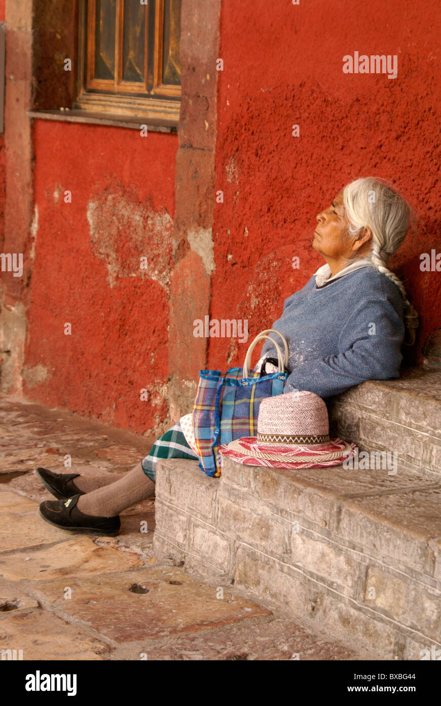 Indigenous people mexico hi-res stock photography and images - Alamy