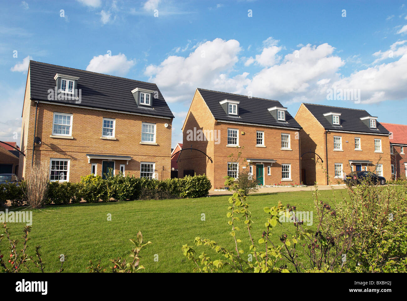 New housing Chafford Hundred Grays London UK Stock Photo - Alamy