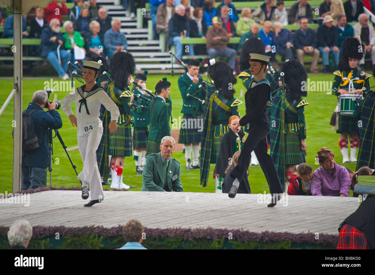 Highland gathering hi-res stock photography and images - Alamy