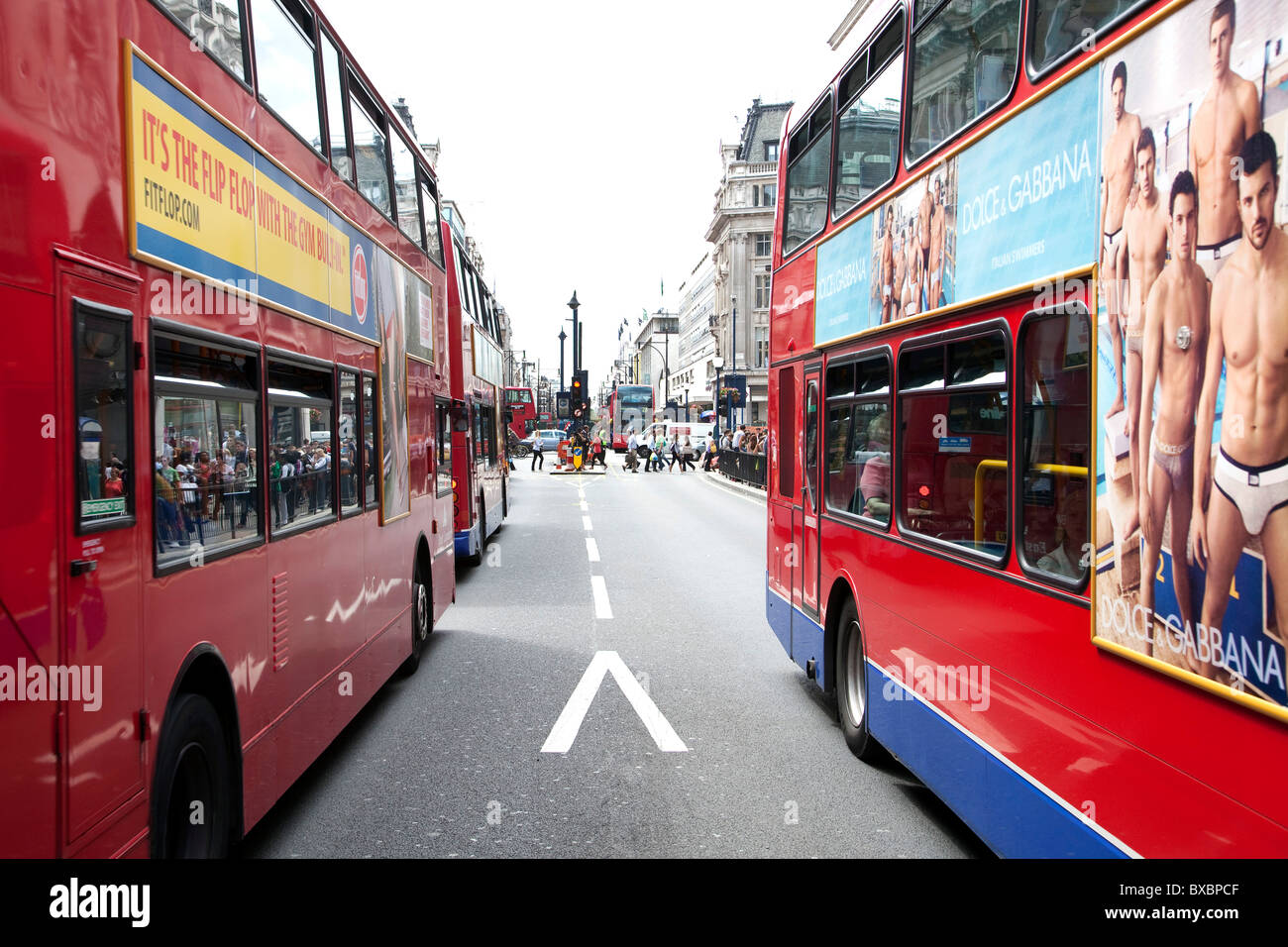Double decker buses hi-res stock photography and images - Alamy