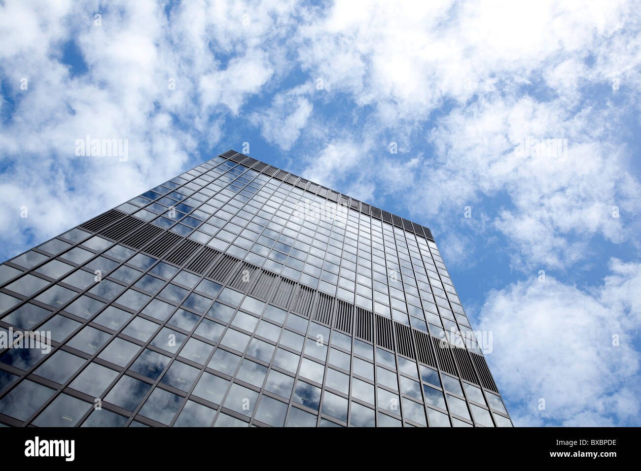 Aviva building hi-res stock photography and images - Alamy