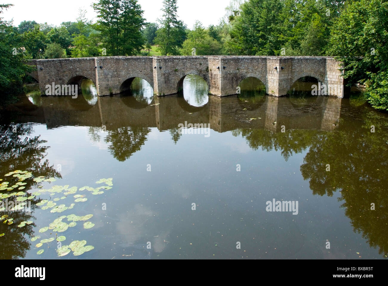 Ancient French Bridge Stock Photo - Alamy