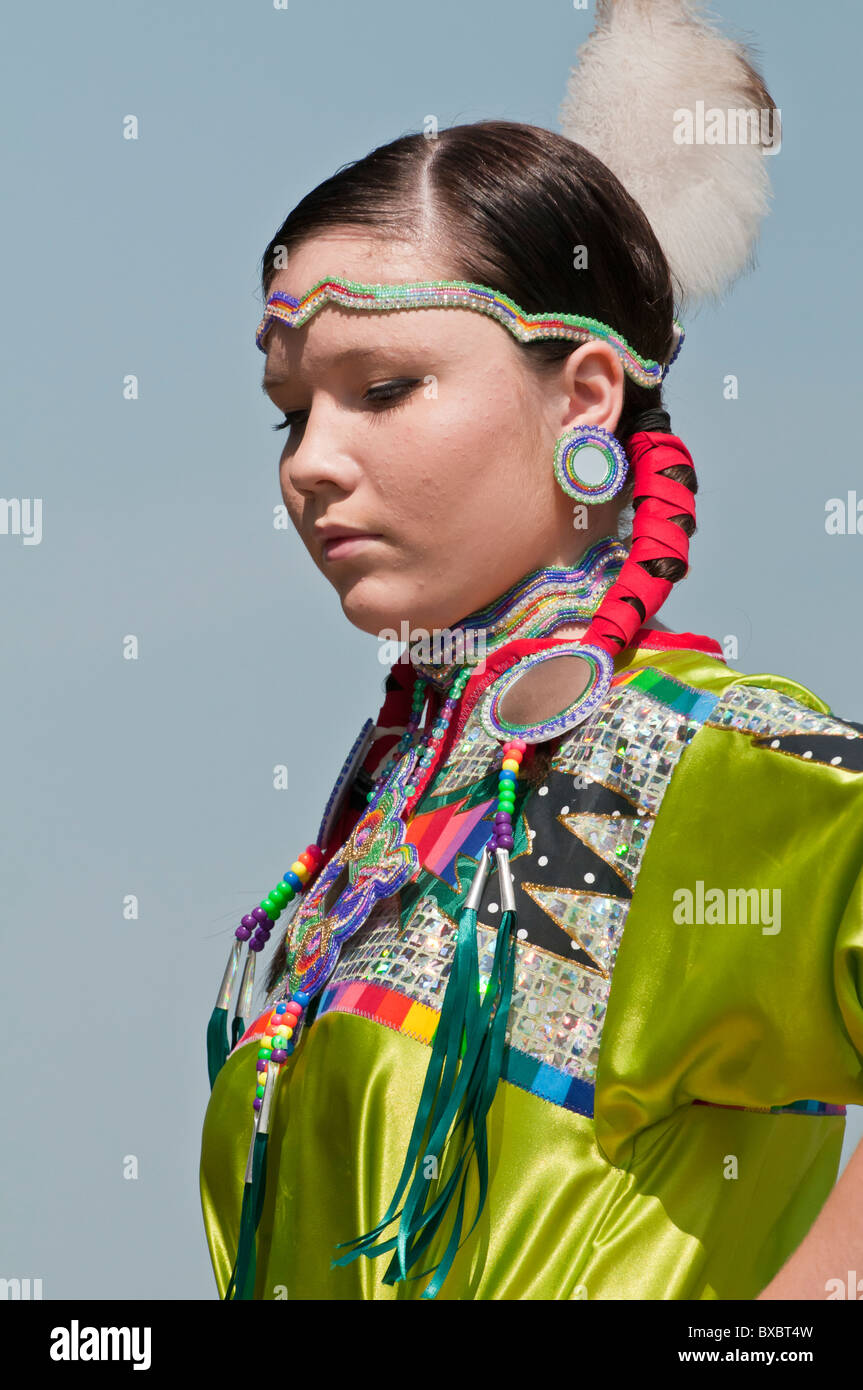 Canadian jingle dress hi-res stock photography and images - Alamy