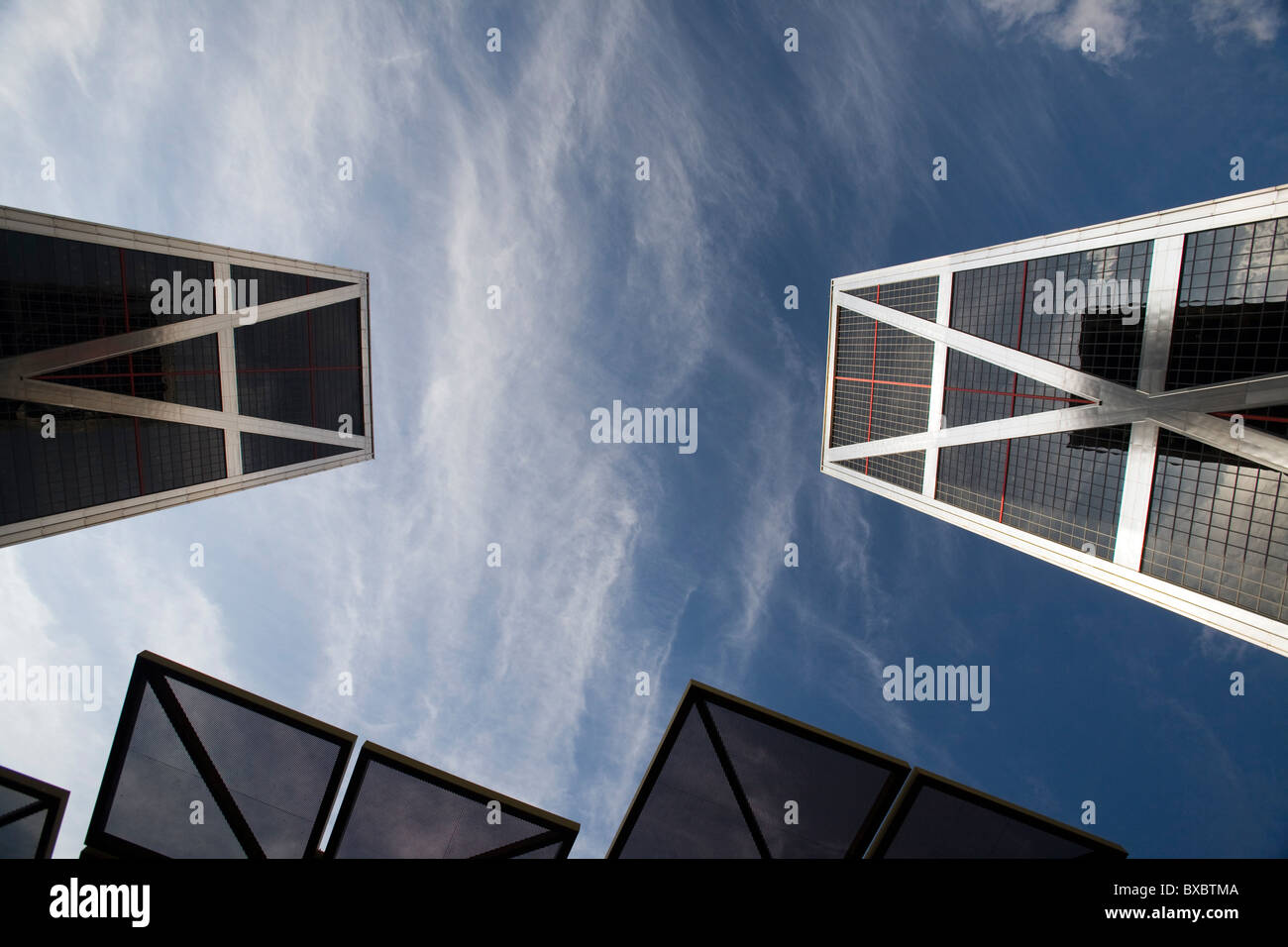 Kio hi-res stock photography and images - Alamy