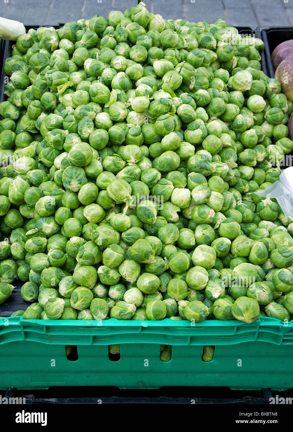 Fresh vegetable stall uk hi-res stock photography and images - Alamy