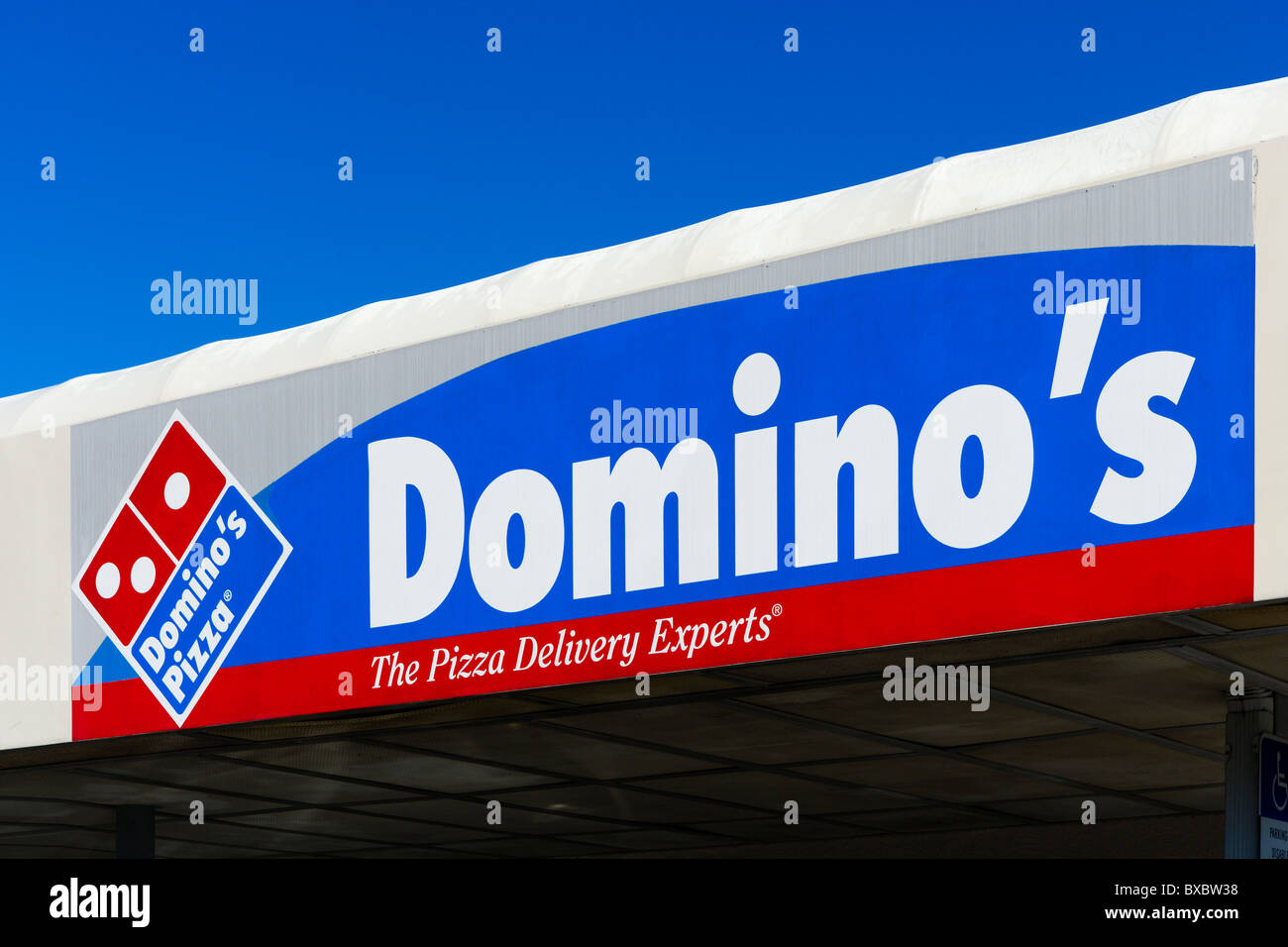 Dominos pizza sign hi-res stock photography and images - Alamy