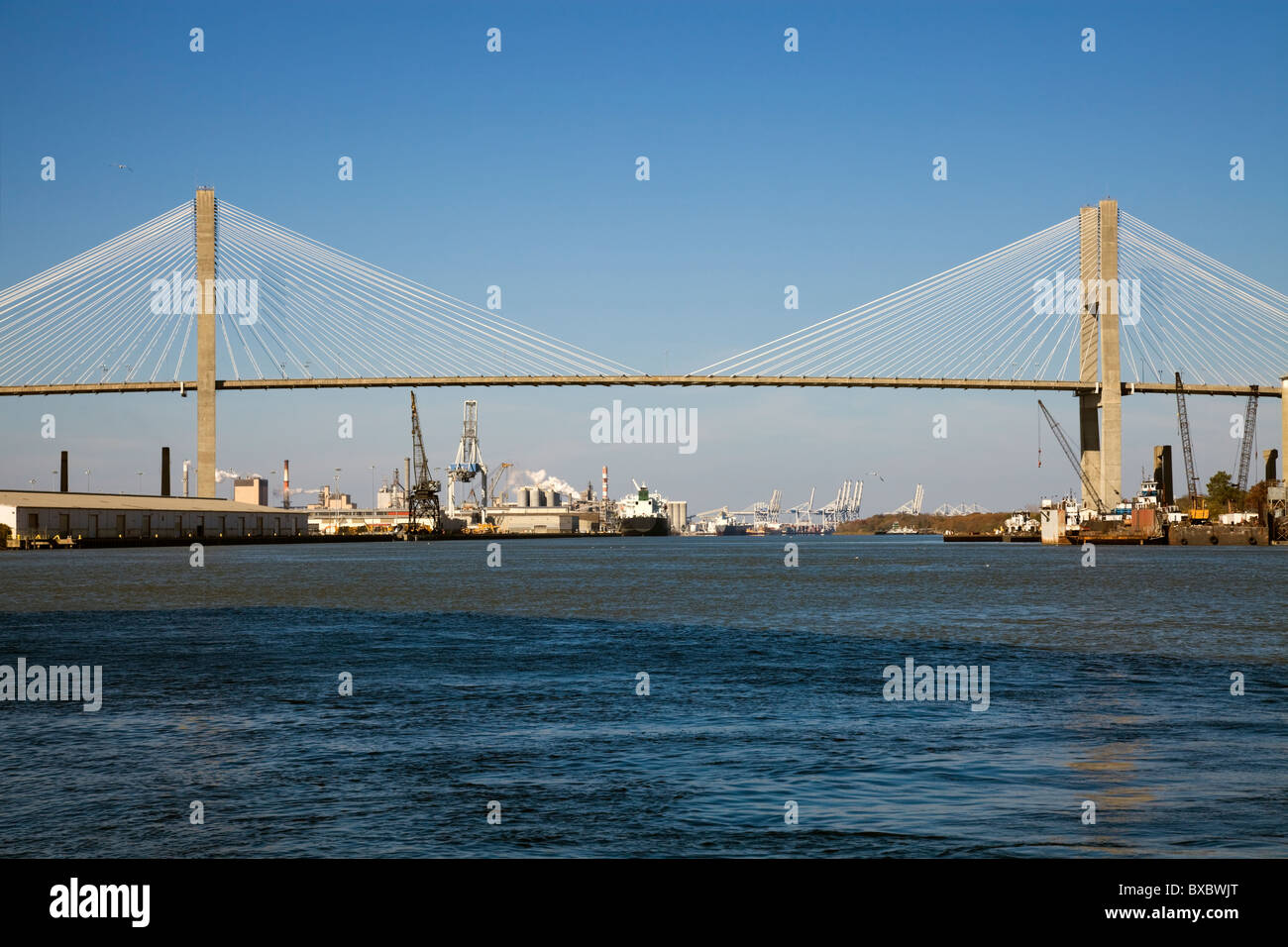 Talmadge Memorial Bridge in Savannah Stock Photo - Alamy