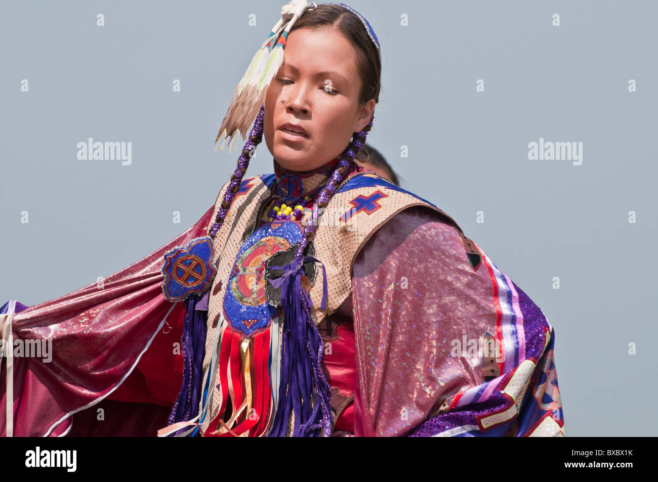 Shawl dance pow wow hi-res stock photography and images - Alamy