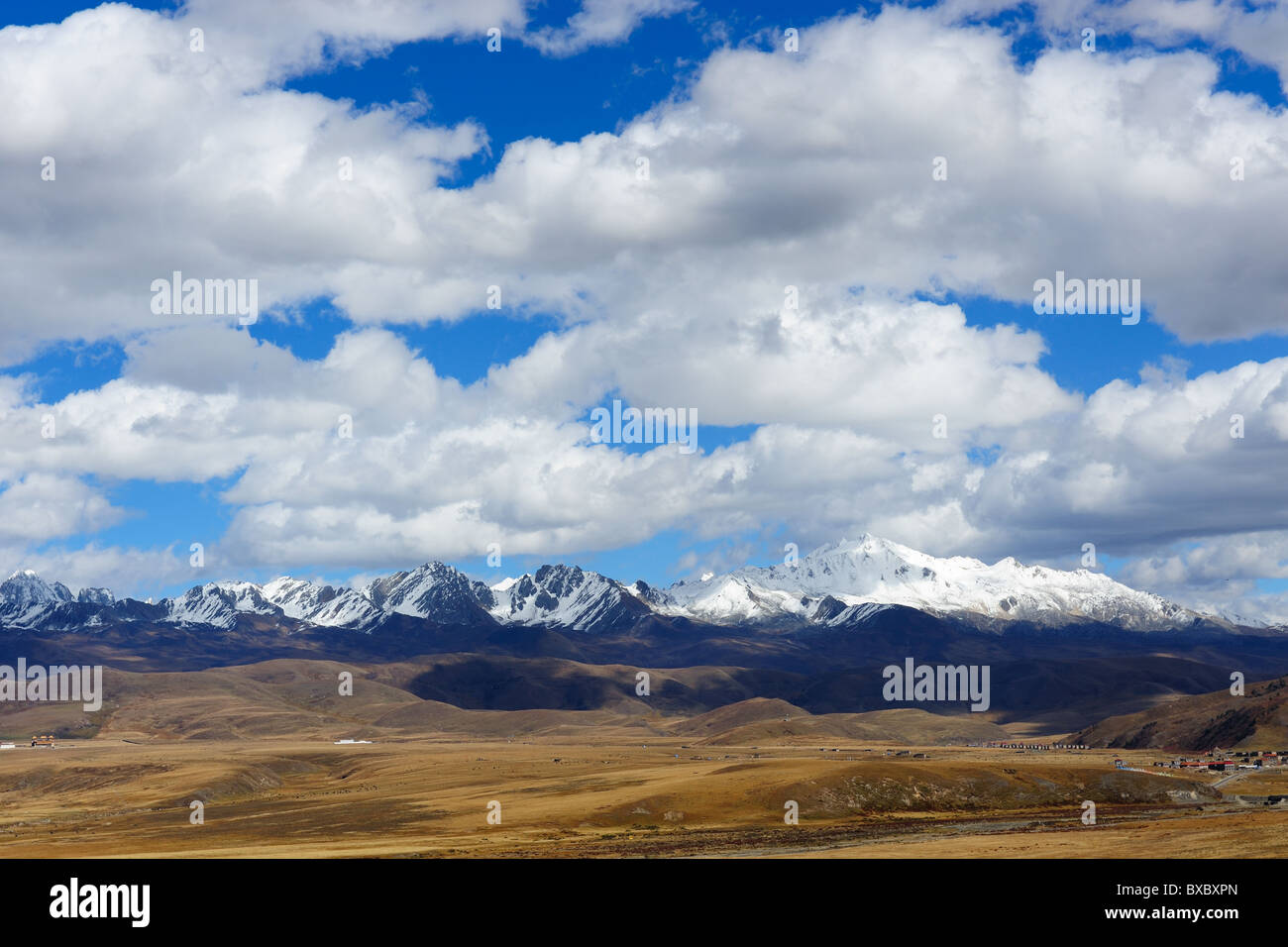 Landscape of western sichuan plateau in China Stock Photo - Alamy
