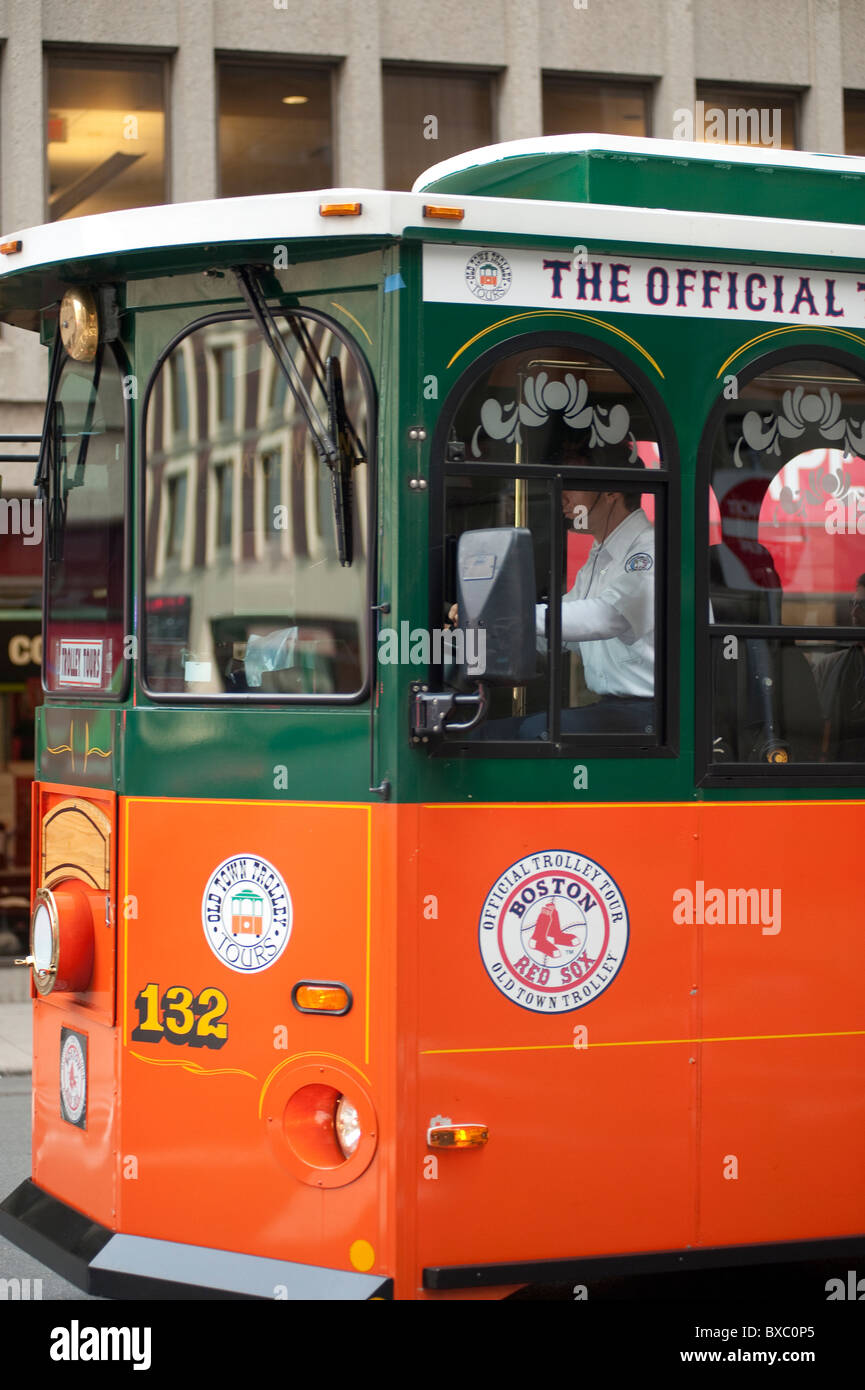 Boston bus hi-res stock photography and images - Alamy