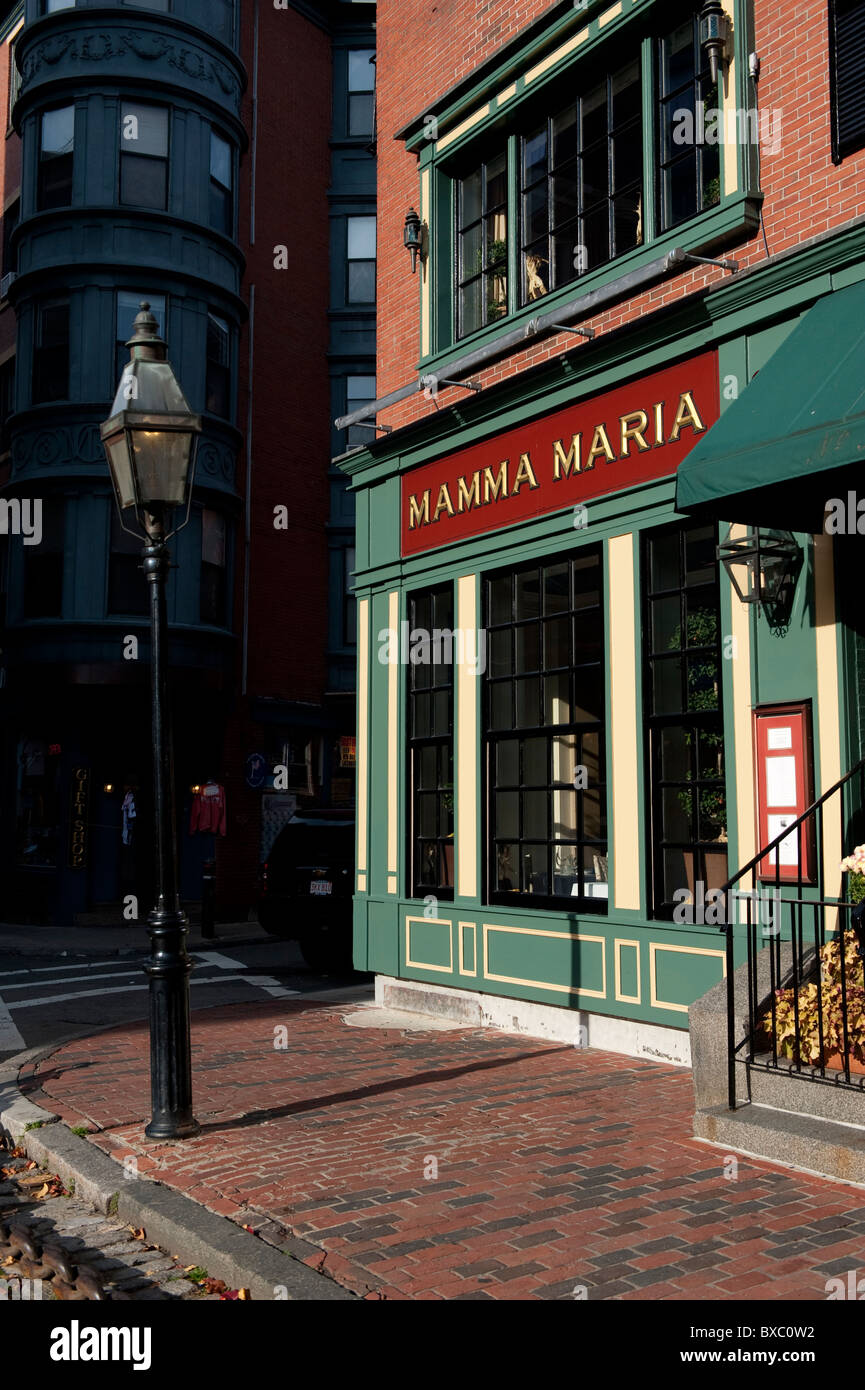 Boston store front hi-res stock photography and images - Alamy