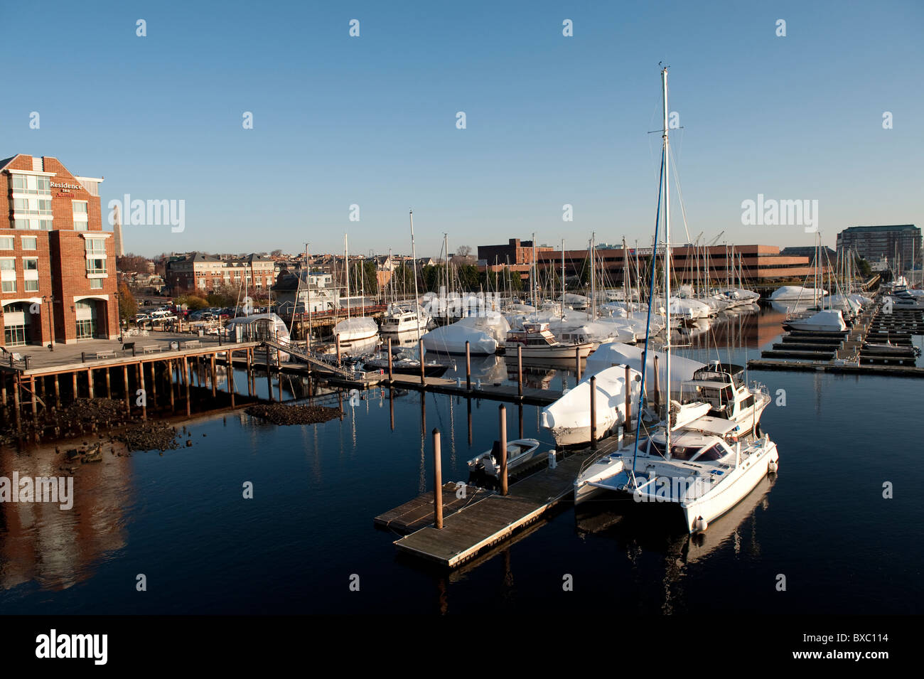 Boston waterfront docks hi-res stock photography and images - Alamy