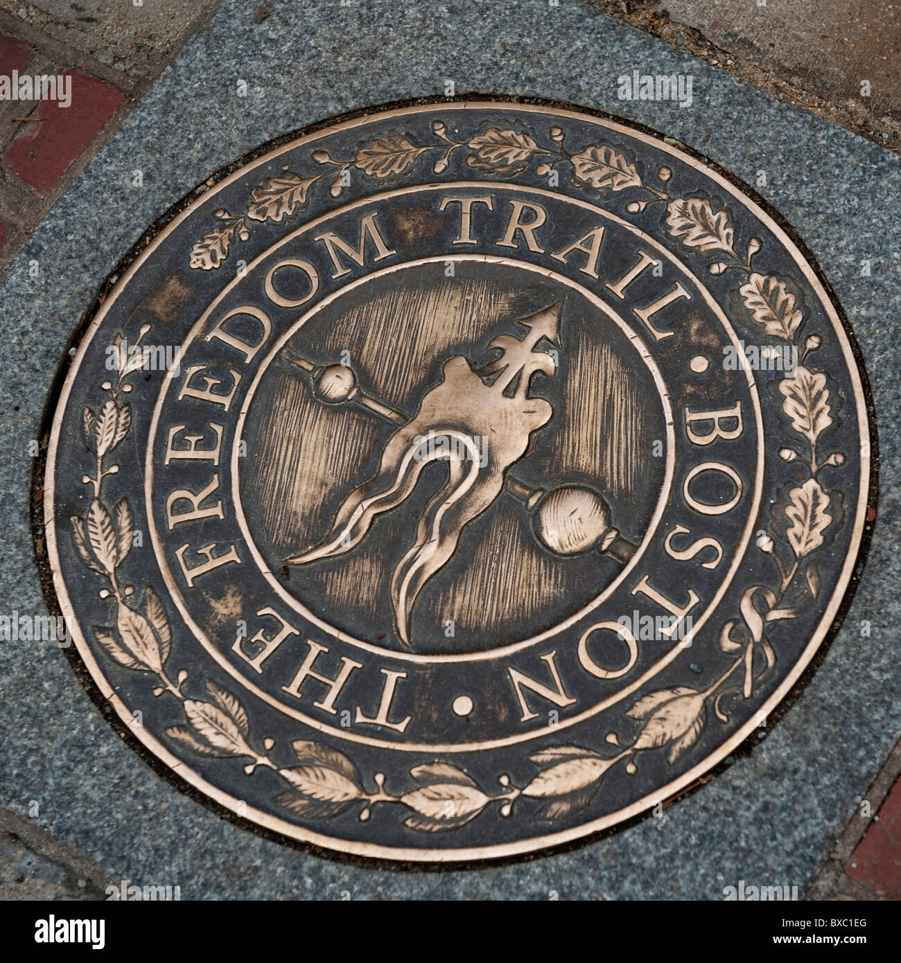 Boston freedom trail plaque hi-res stock photography and images - Alamy