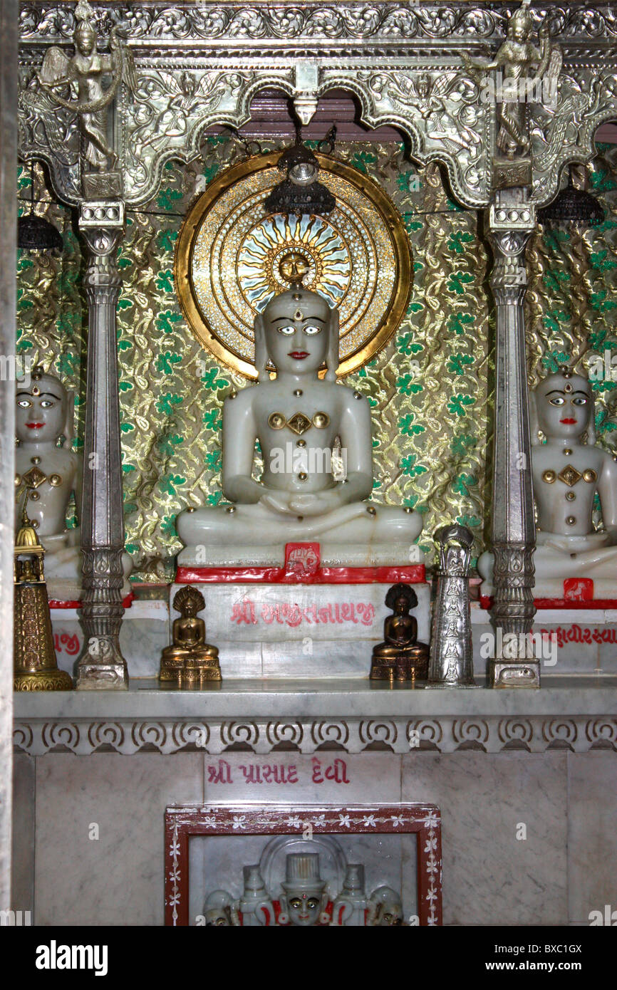 Mahavira hi-res stock photography and images - Alamy