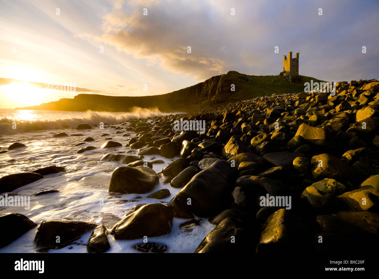Beach Dunstanburgh Castle Embleton Northumberland Stock Photo - Alamy