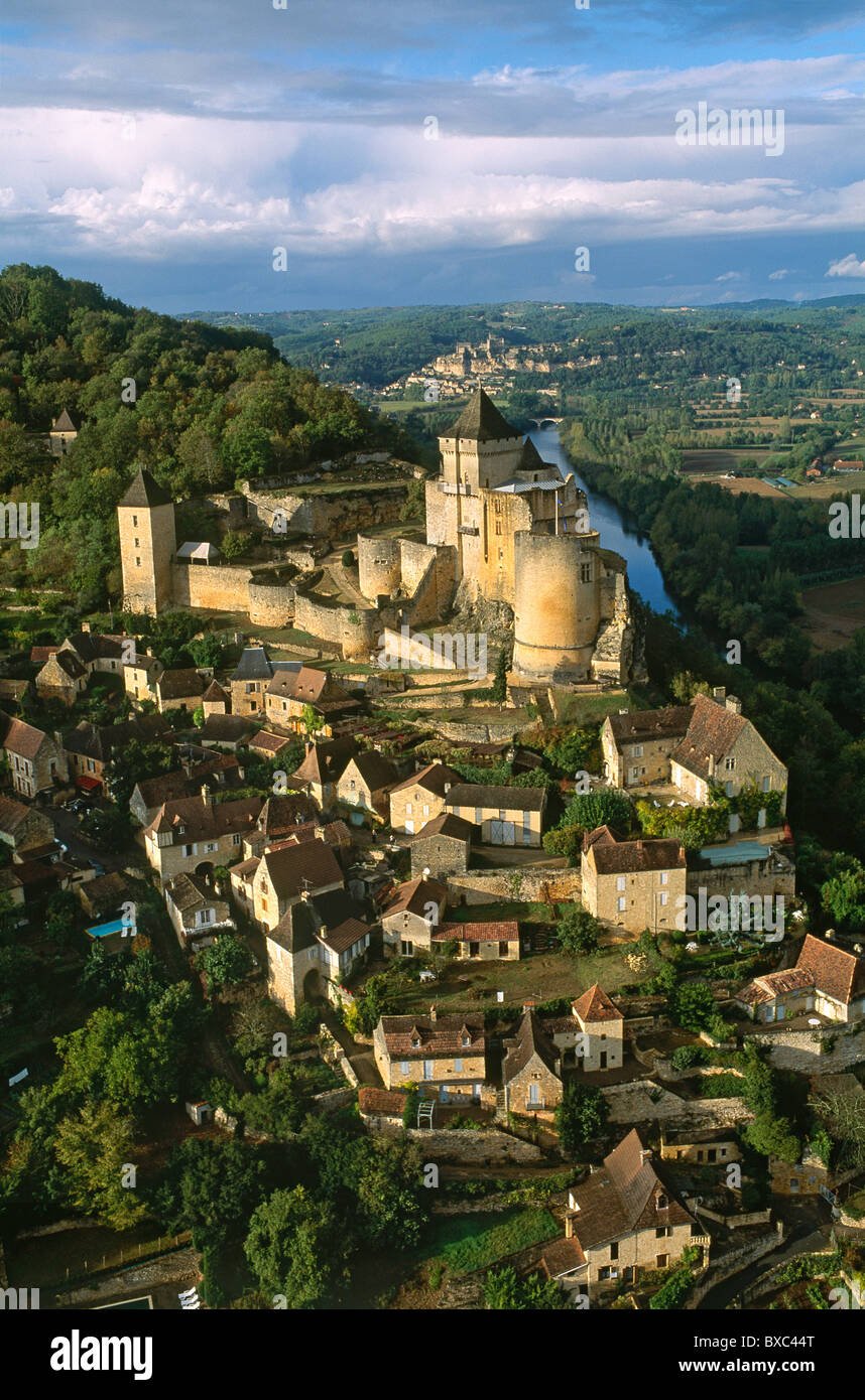 France, Perigord, Dordogne, Castelnaud Castle Stock Photo - Alamy