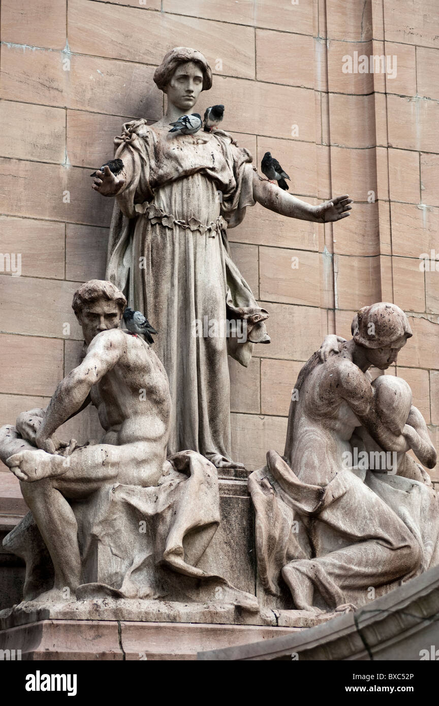 USS Marine Monument at Merchant's Gate in Manhattan, New York City, U.S ...