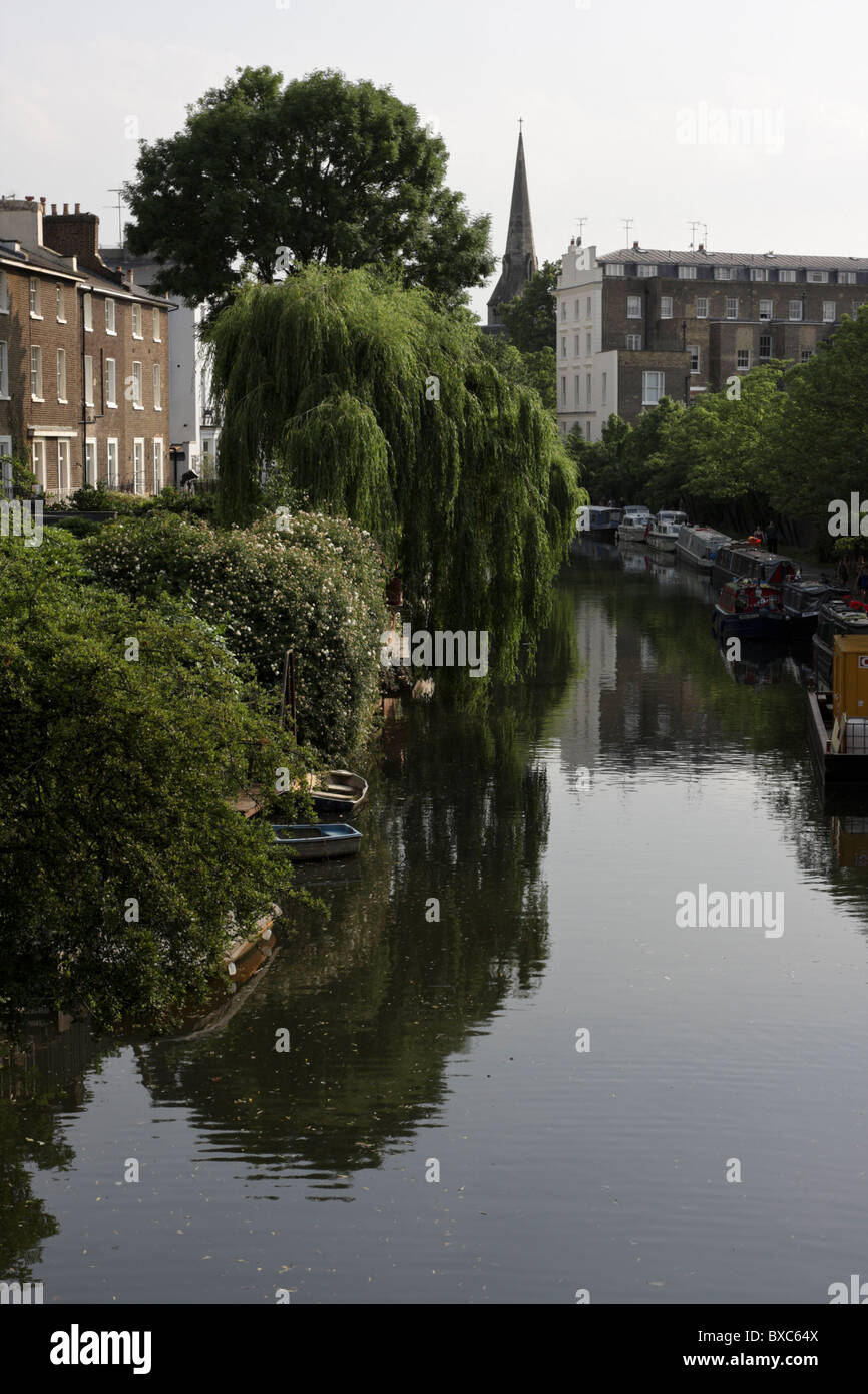 Viewed from the road bridge in Regents Park Road in Primrose Hill a ...
