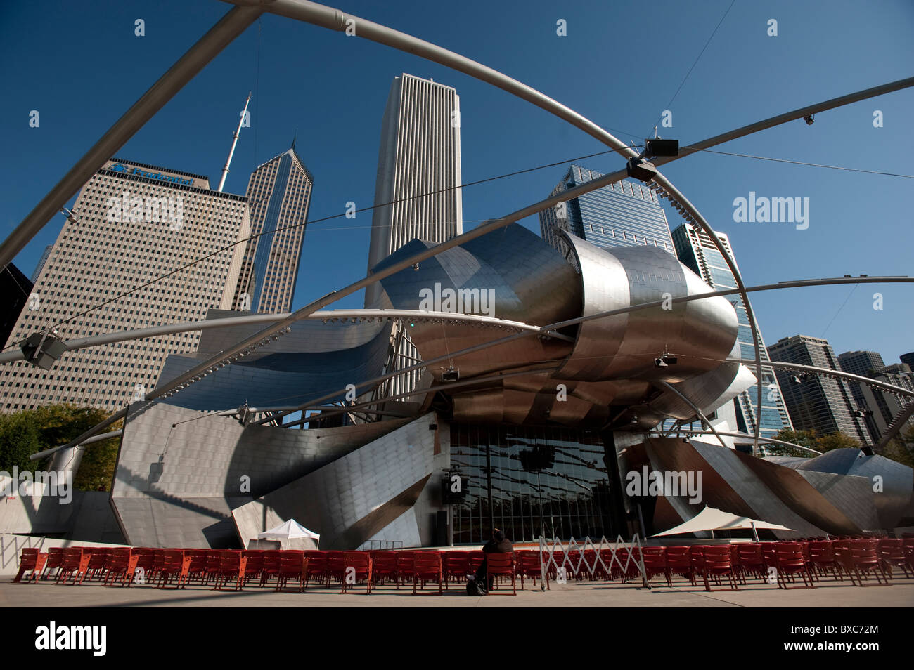 Amphitheater amphitheatre architecture chicago hi-res stock photography ...