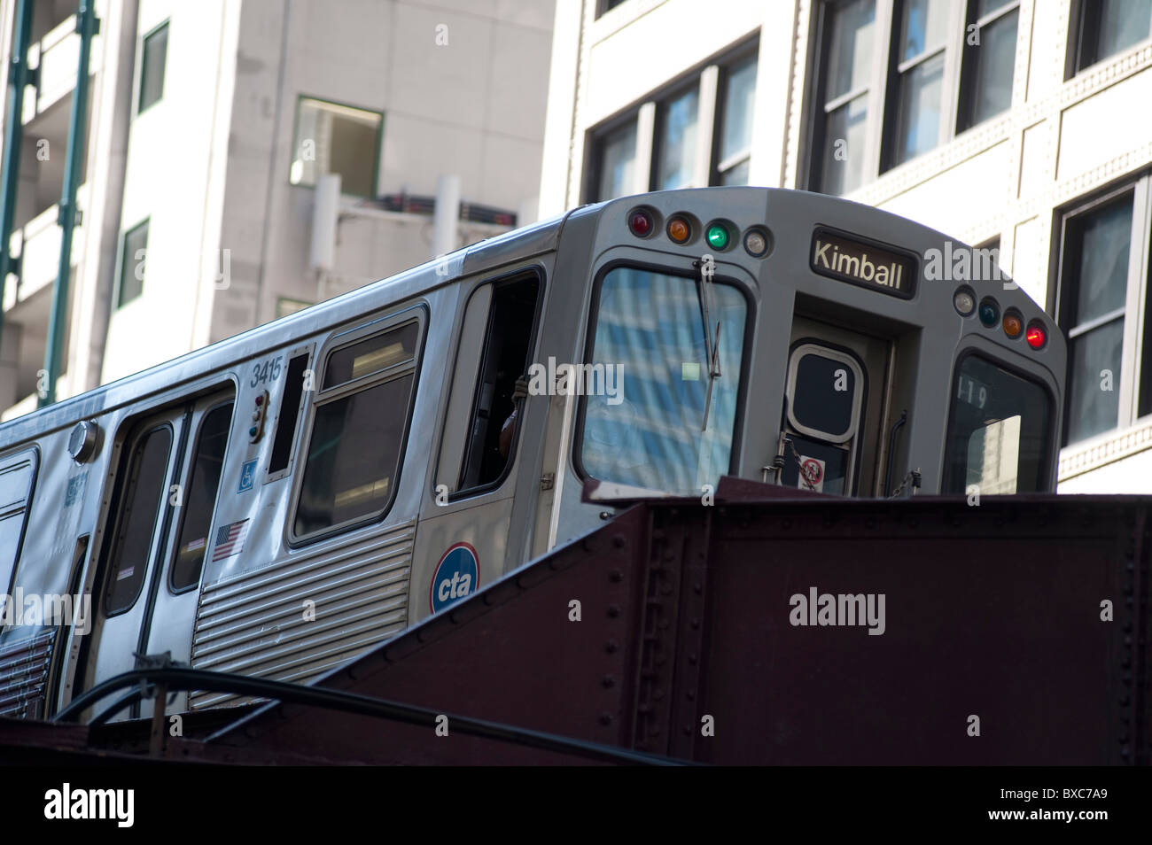 Chicago tram hi-res stock photography and images - Alamy