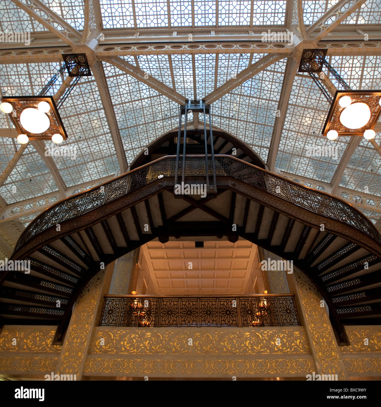 Rookery building chicago architecture hi-res stock photography and ...