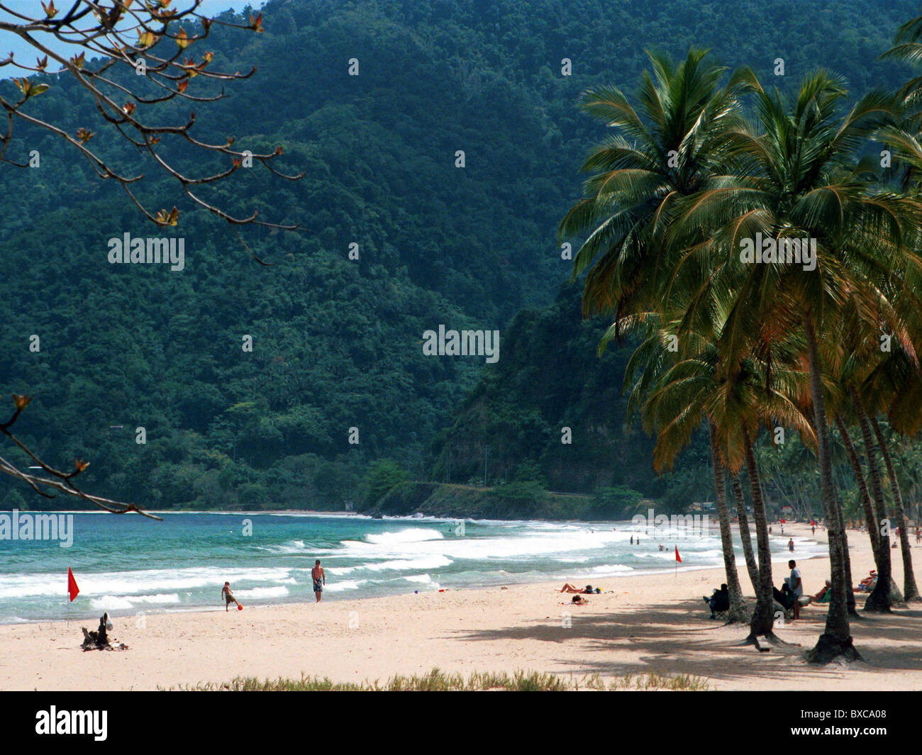 Maracas Bay - one of the nicest and most popular beaches in Trinidad ...