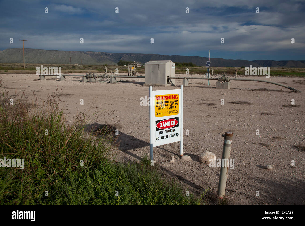 Carlsbad, New Mexico - Natural gas production near Carlsbad Caverns ...