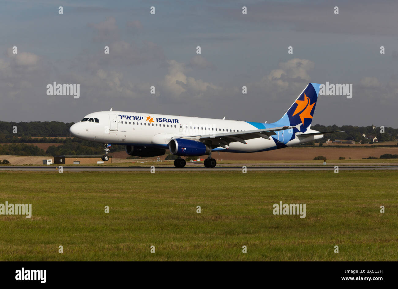 Israir Airlines High Resolution Stock Photography and Images - Alamy