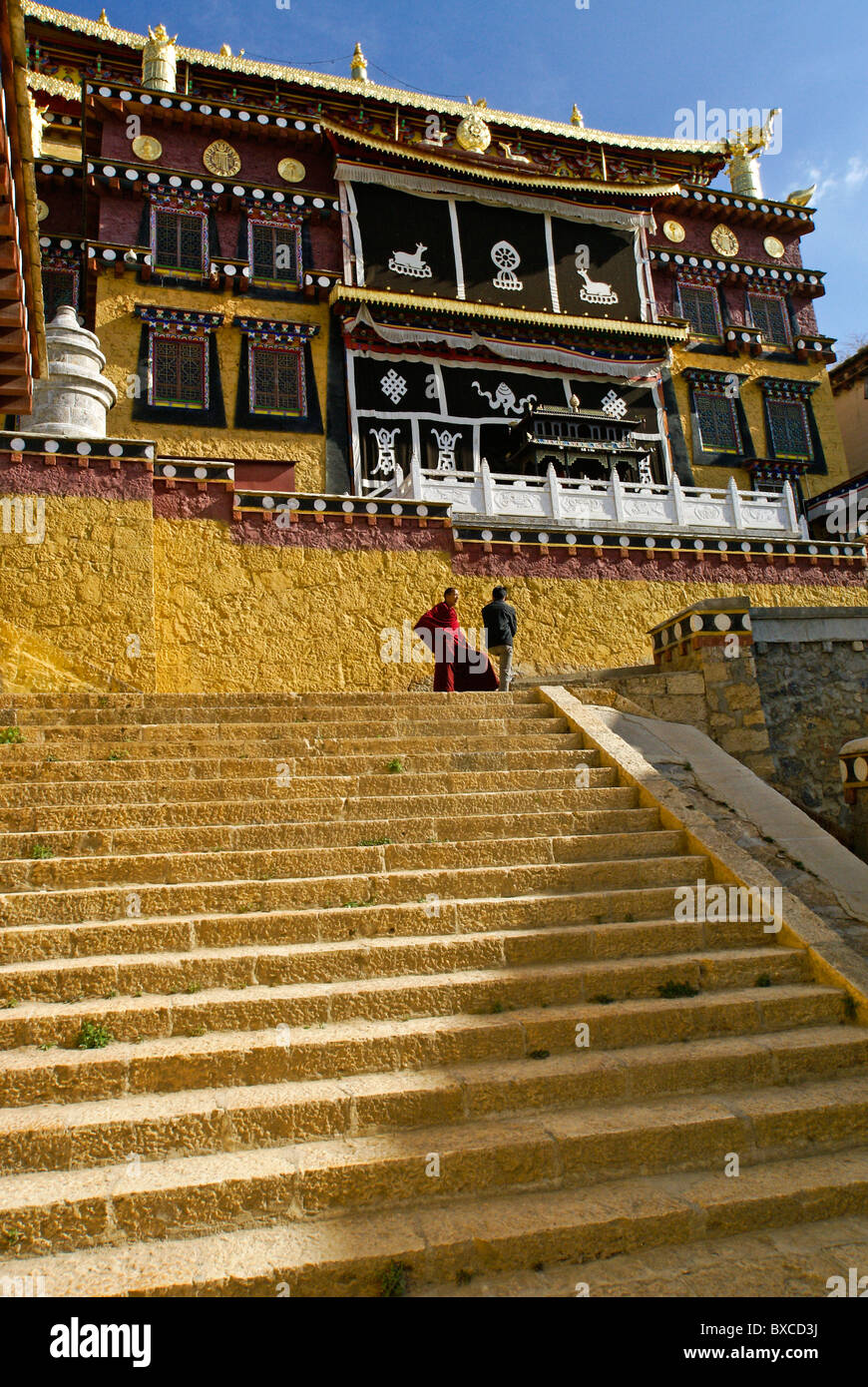 Songzanlin monastery monk hi-res stock photography and images - Alamy