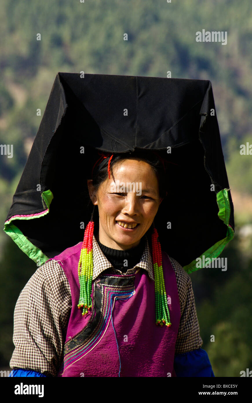 Chinese hat traditional hi-res stock photography and images - Alamy
