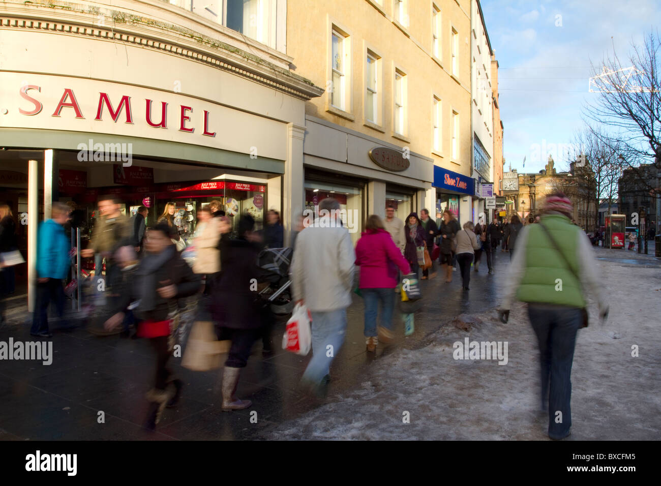 Wellgate hi-res stock photography and images - Alamy