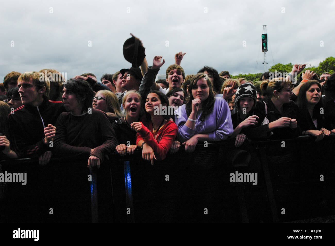 Crowds at Outdoor Concerts Stock Photo - Alamy