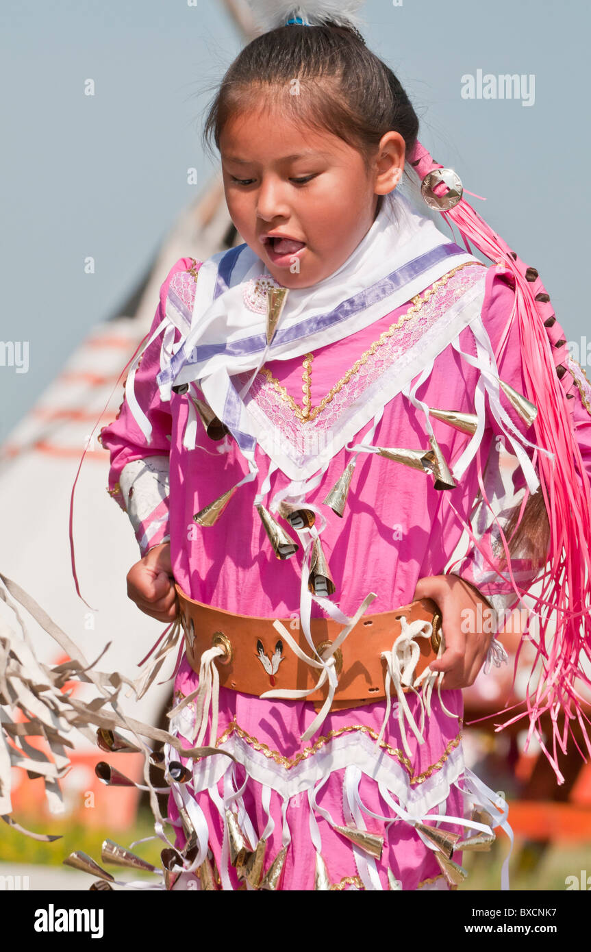 Canadian jingle dress hi-res stock photography and images - Alamy
