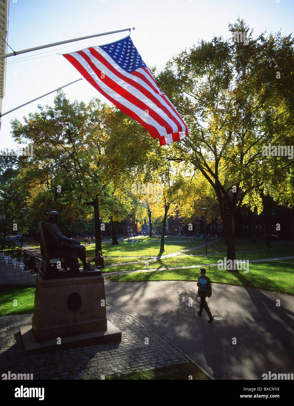 Central square, cambridge, boston hi-res stock photography and images ...