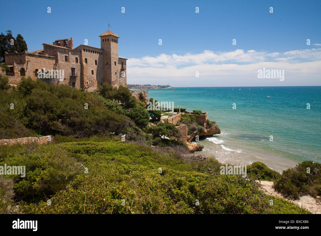 Coast castle tamarit altafulla tarragones hi-res stock photography and ...