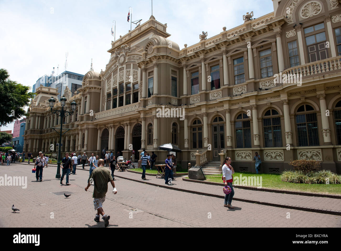 Architectures outside hi-res stock photography and images - Alamy