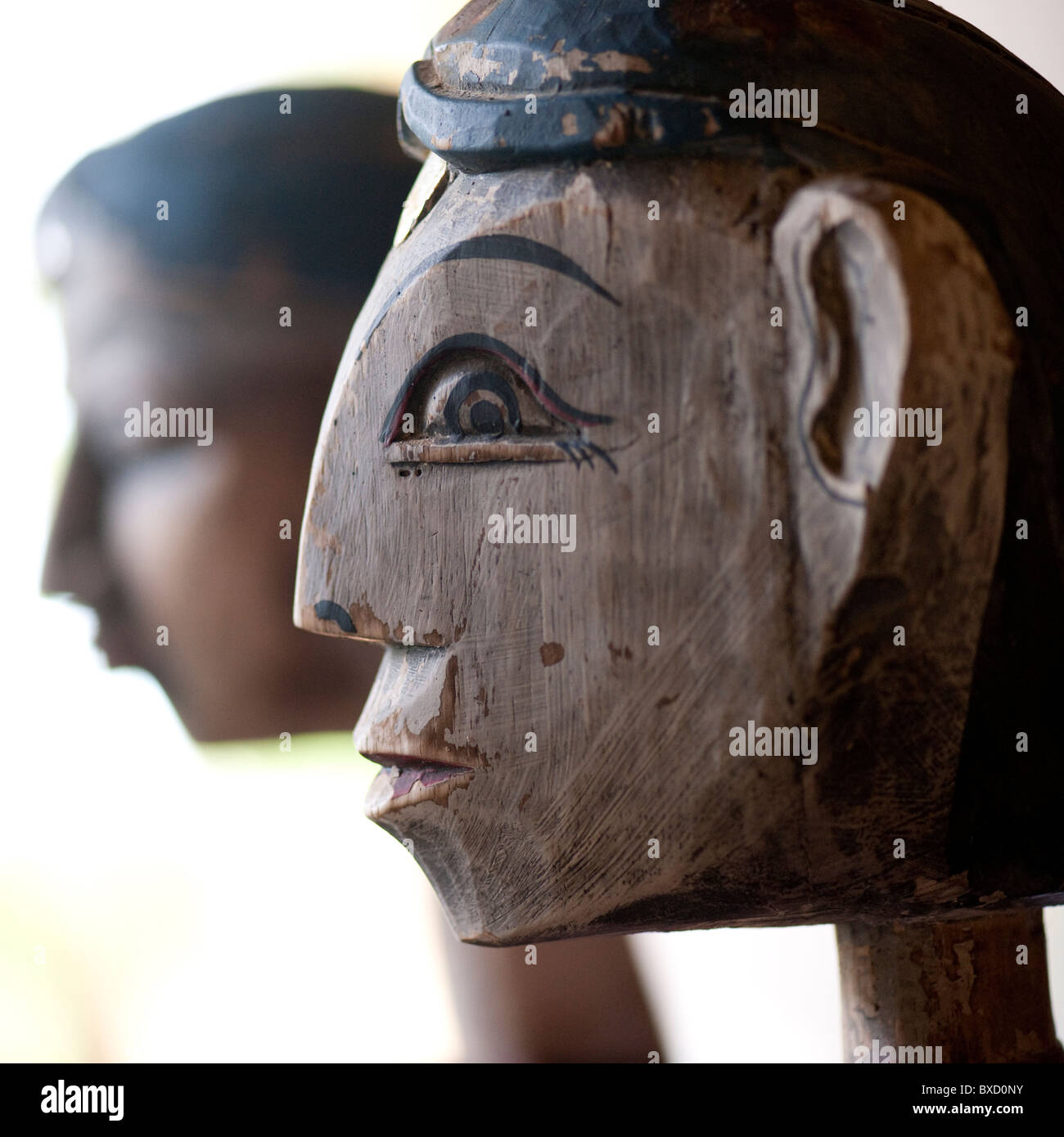 Statues profiles hi-res stock photography and images - Alamy