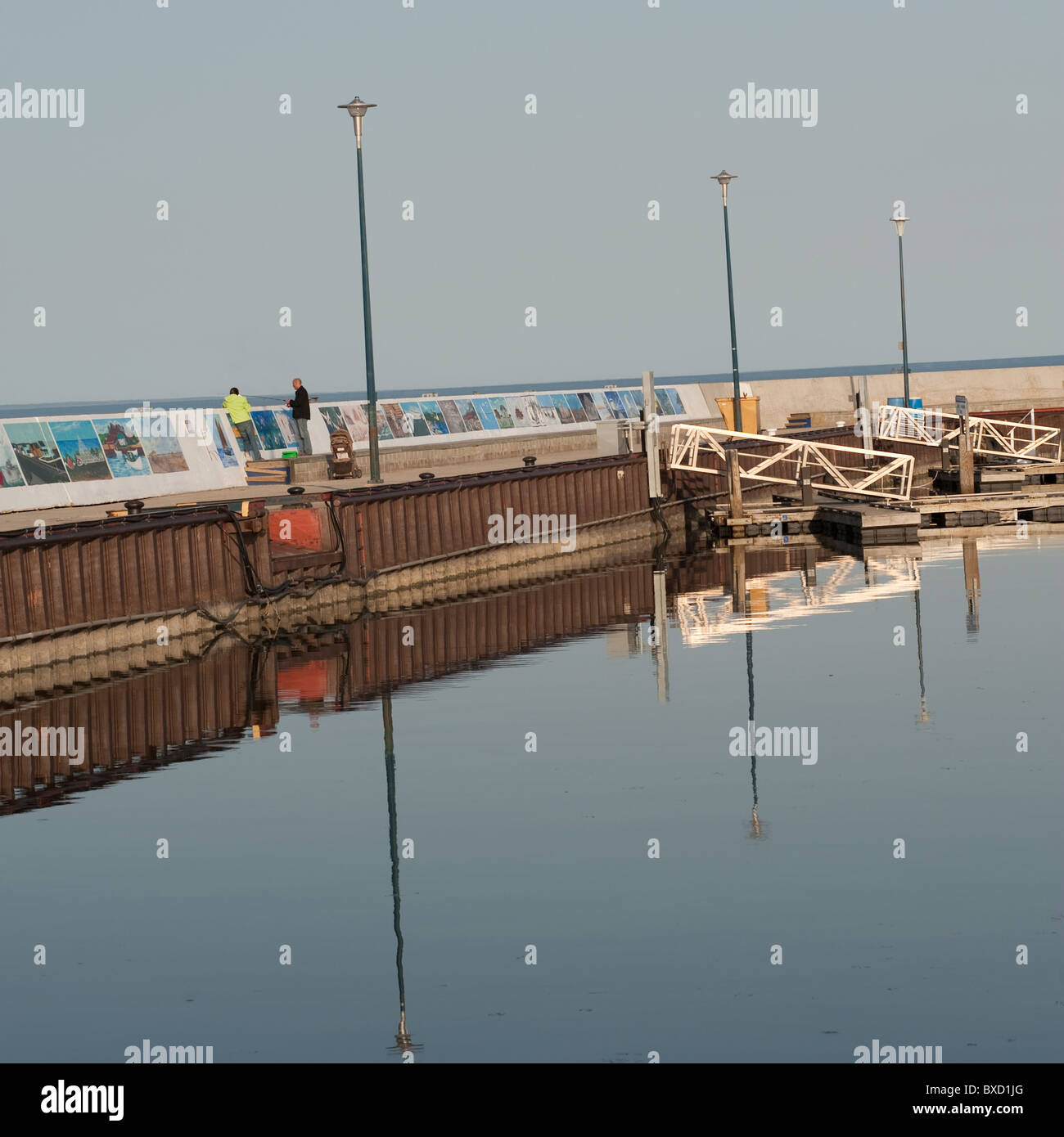 Gimli harbour hi-res stock photography and images - Alamy
