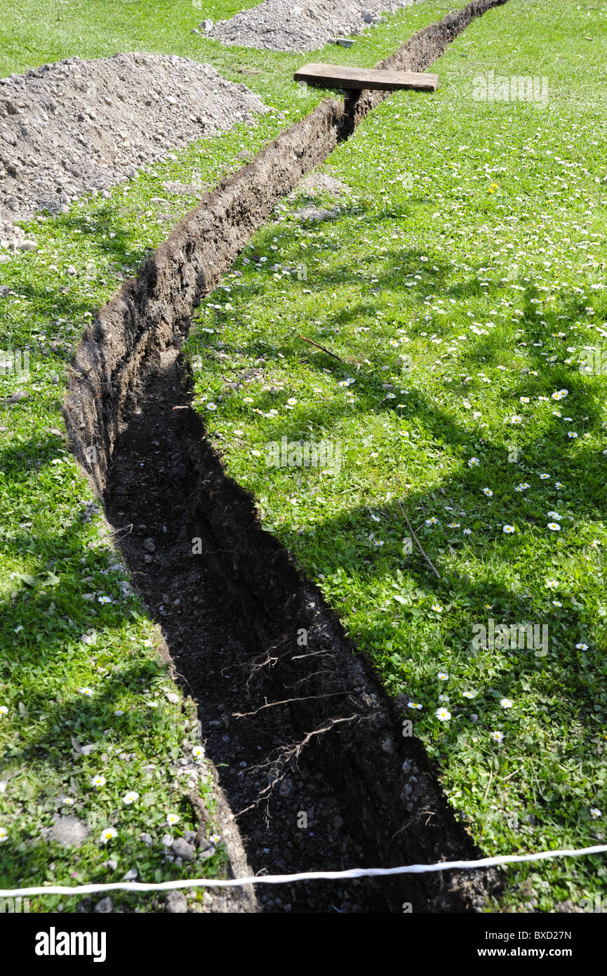 Garden chute hi-res stock photography and images - Alamy