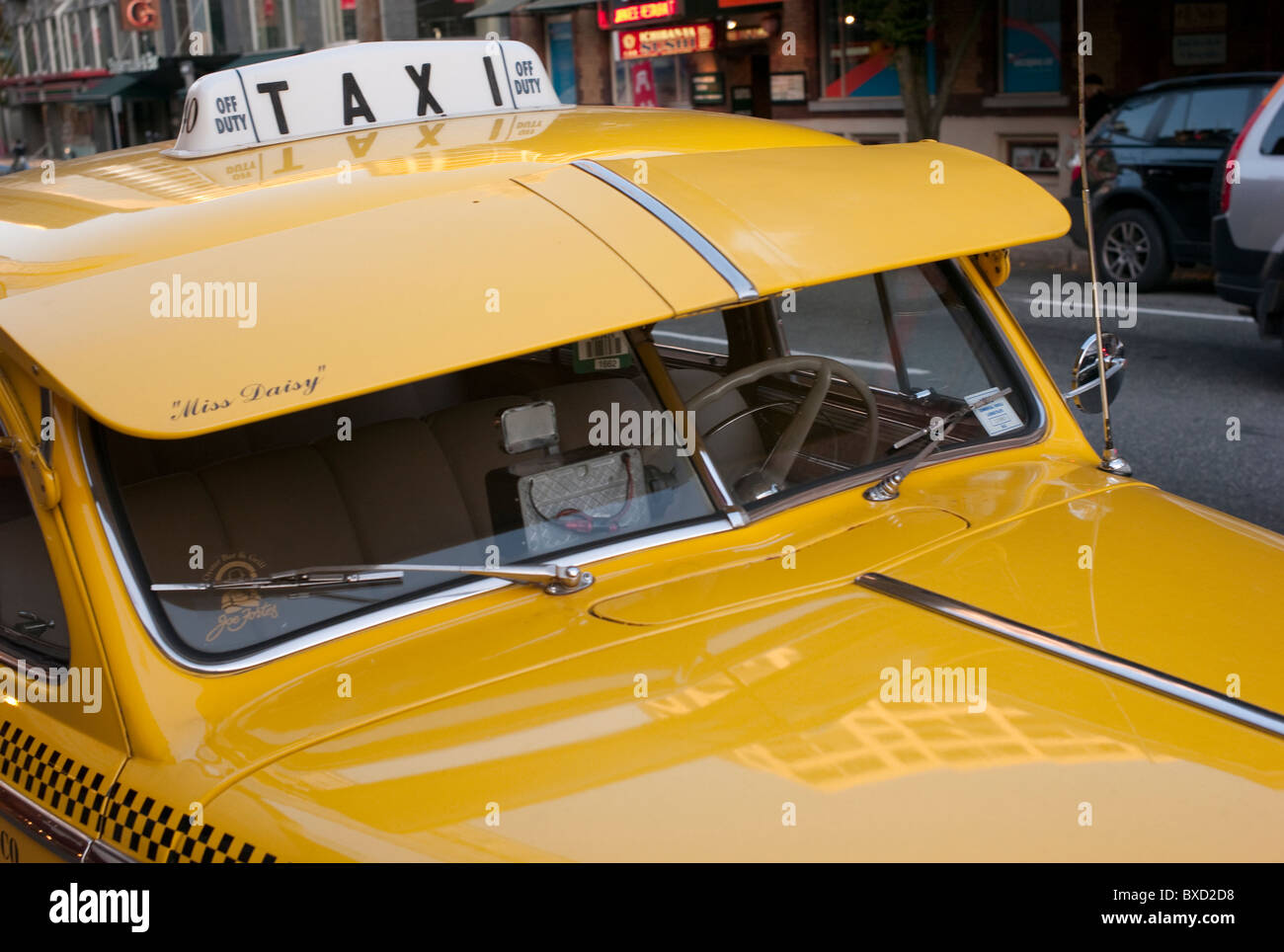 Vancouver yellow cab hi-res stock photography and images - Alamy