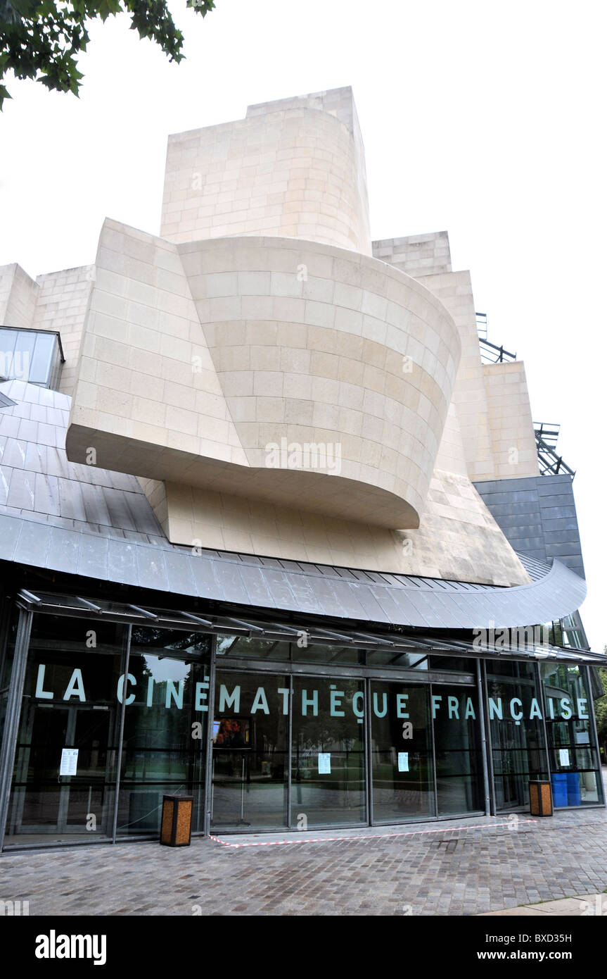 Cinematheque france hi-res stock photography and images - Alamy