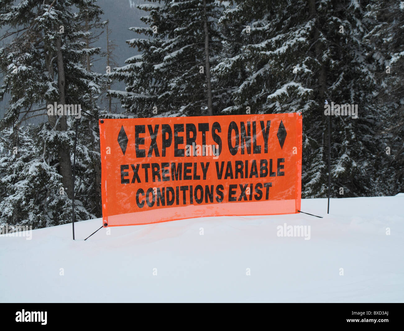 Sign on the ski slopes in Vail, Colorado Stock Photo - Alamy