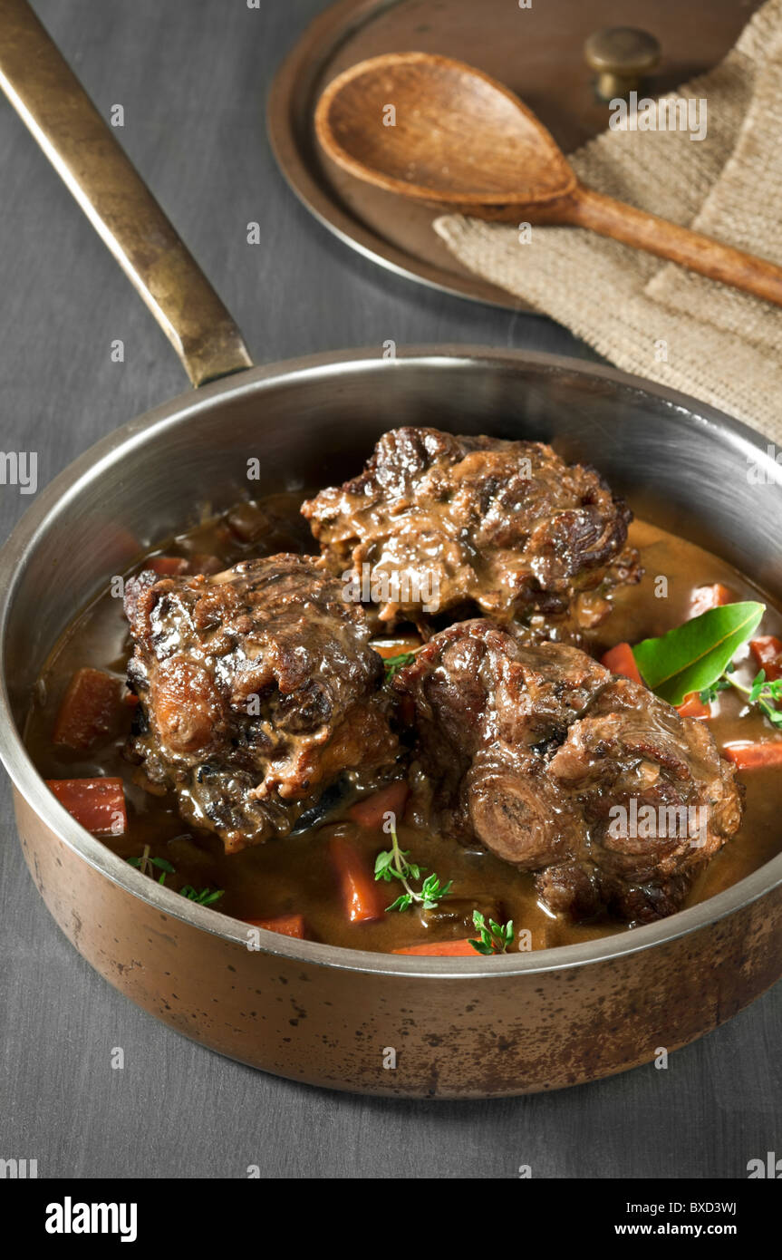Braised oxtail hi-res stock photography and images - Alamy