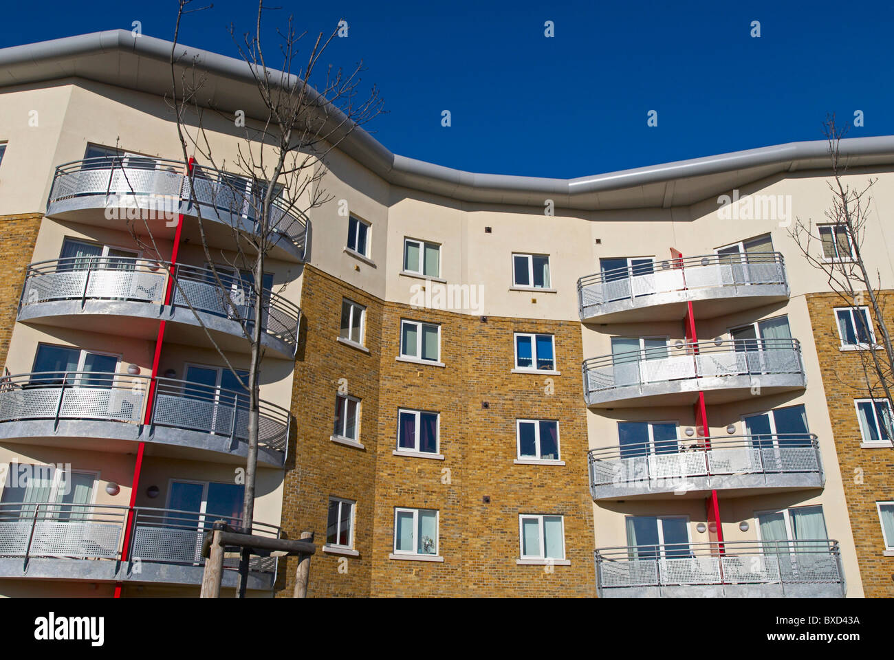 Apartment Block London High Resolution Stock Photography and Images - Alamy