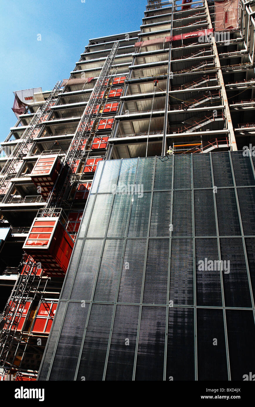 Construction of Ropemaker building a sustainable office and retail ...