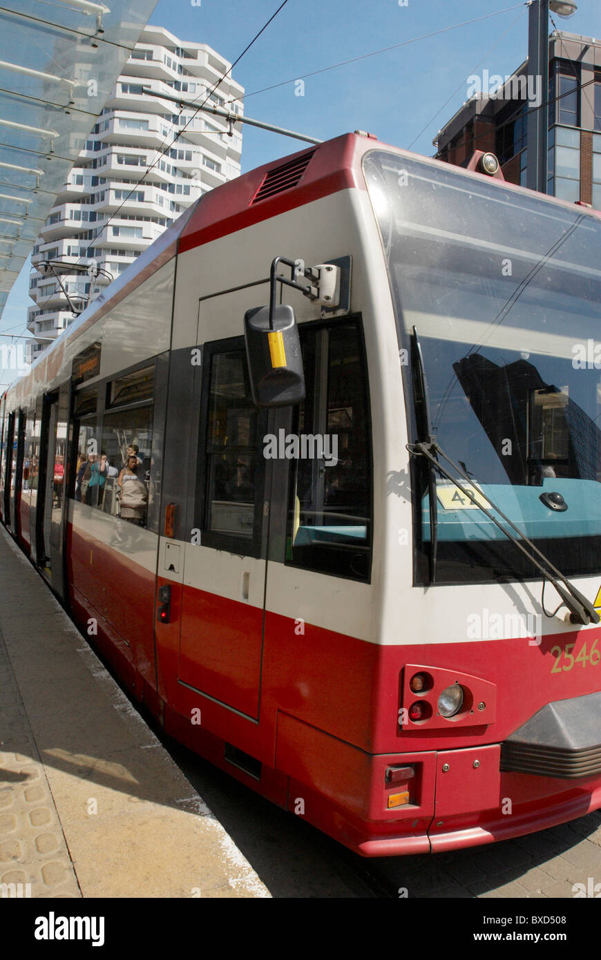 Croydon tramlink hi-res stock photography and images - Alamy