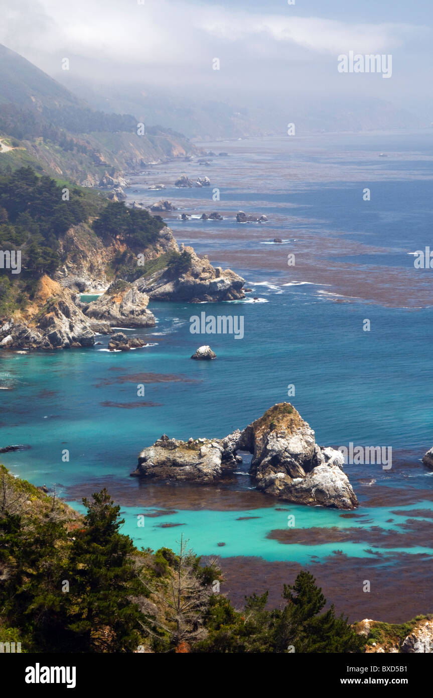 Looking south down the famous Big Sur coastline in California from ...